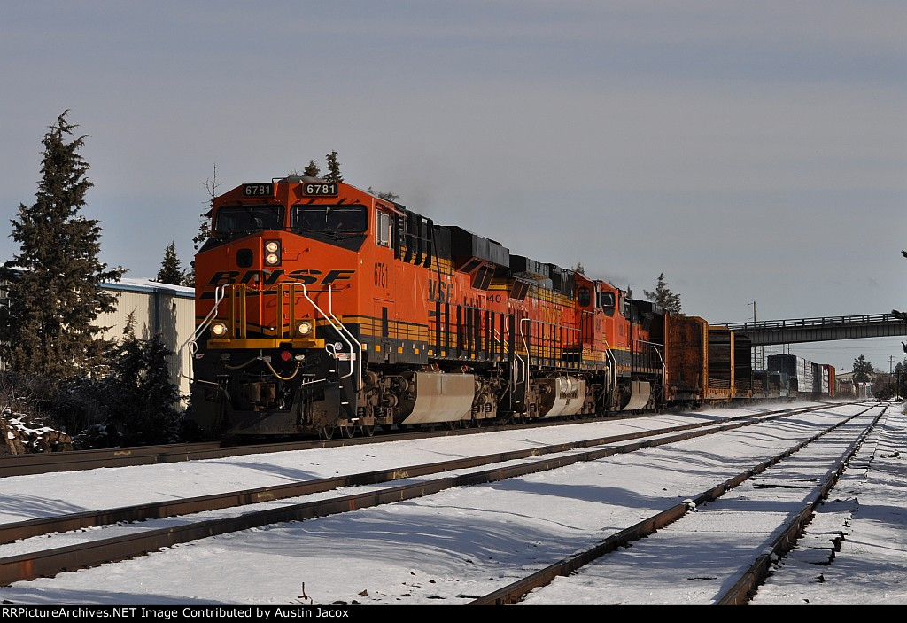 BNSF 6781